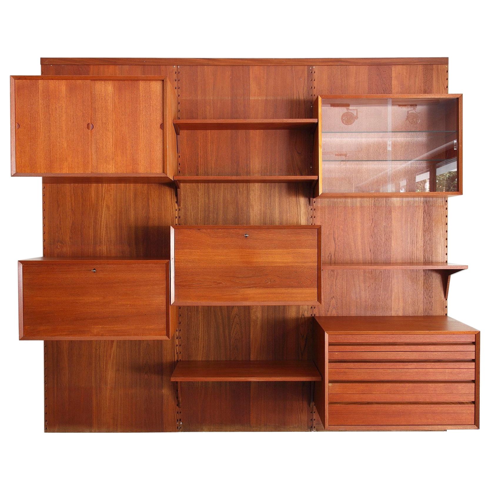 Large Poul Cadovius Royal Series Wall Unit in Teak, Denmark, 1950 at ...