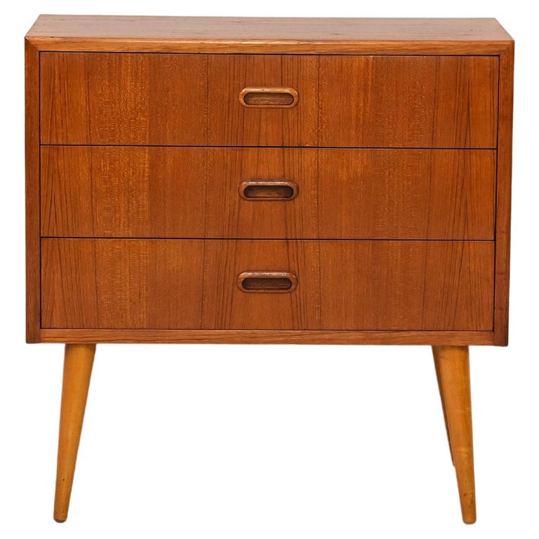 Scandinavian Nightstand with Drawers For Sale at 1stDibs
