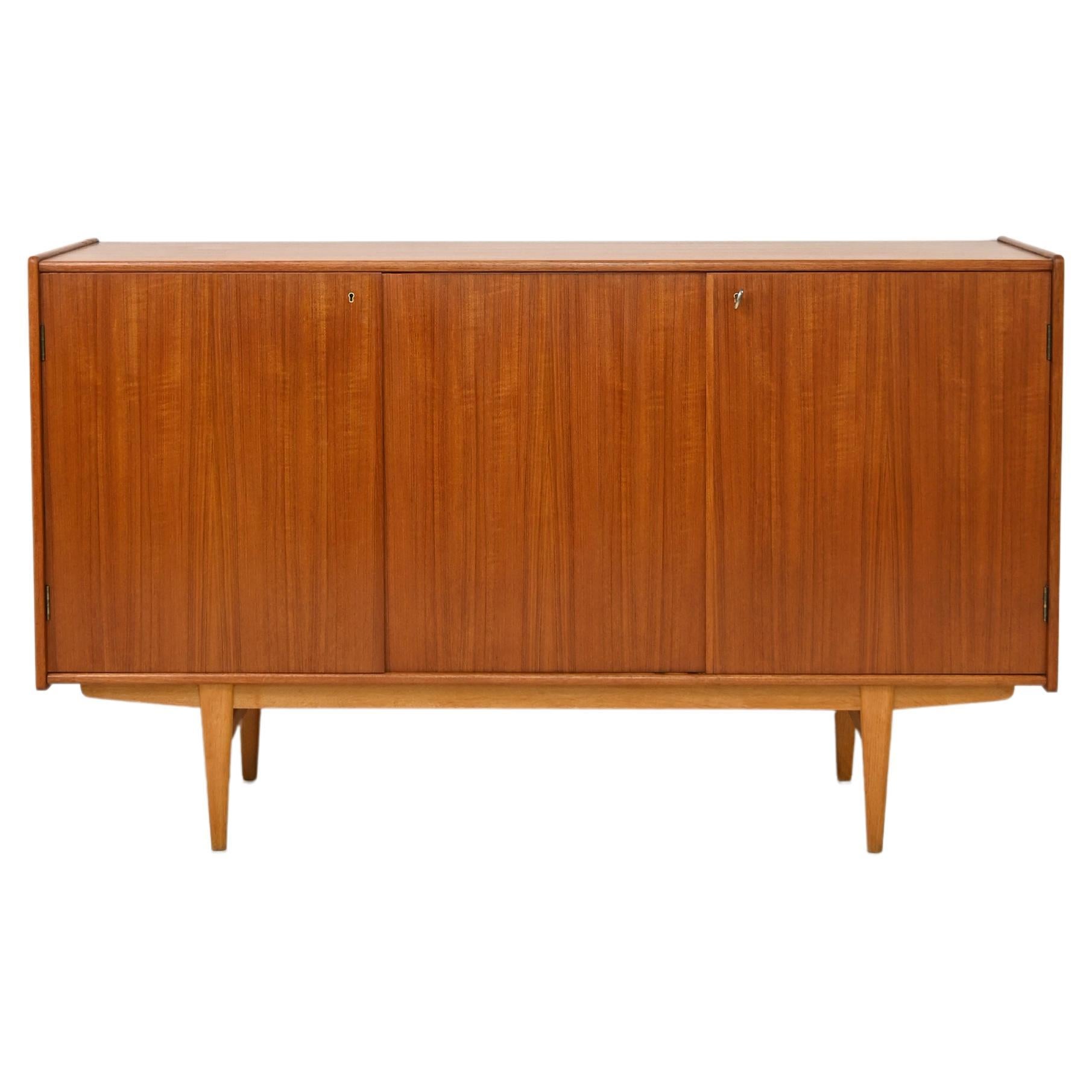 Scandinavian Sideboard/Highboard vintage '50s teak For Sale at 1stDibs