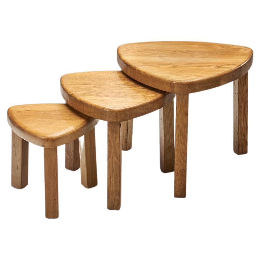 Set of Solid Oak Nesting Tables, 1970s For Sale at 1stDibs