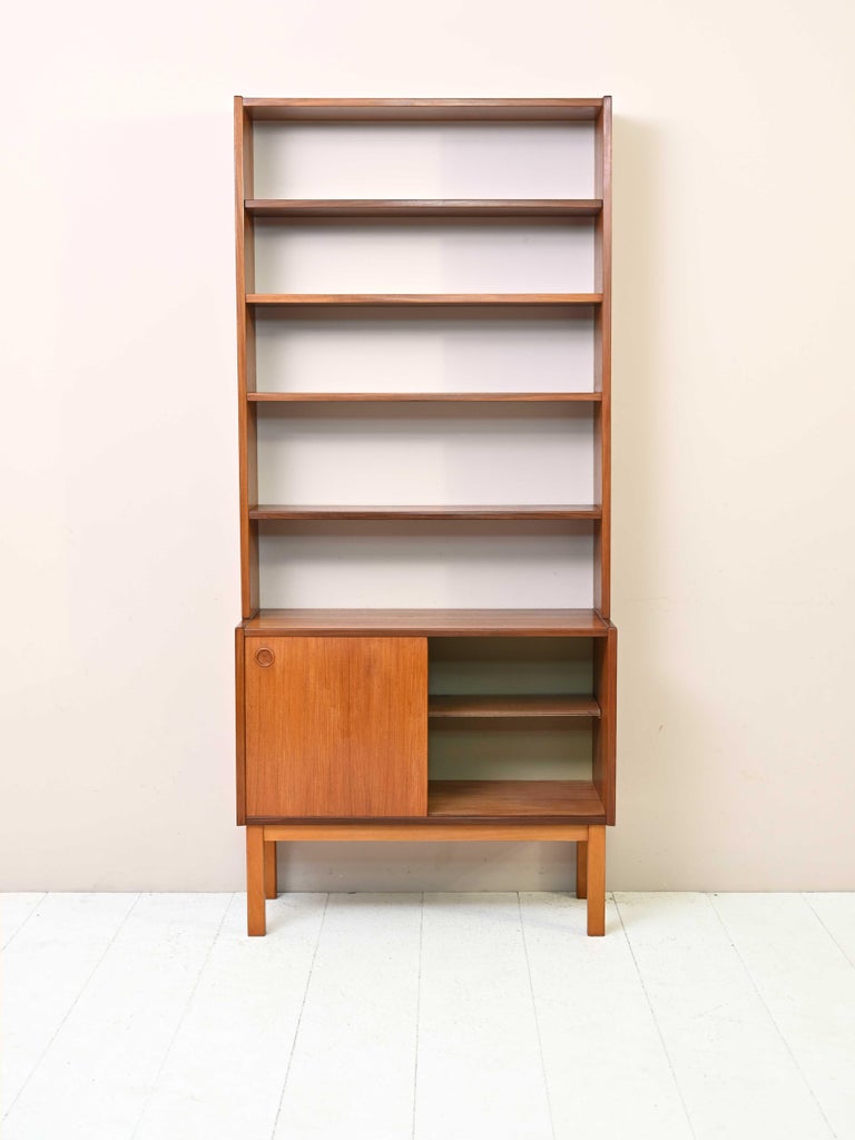 Scandinavian Teak Bookcase For Sale at 1stDibs