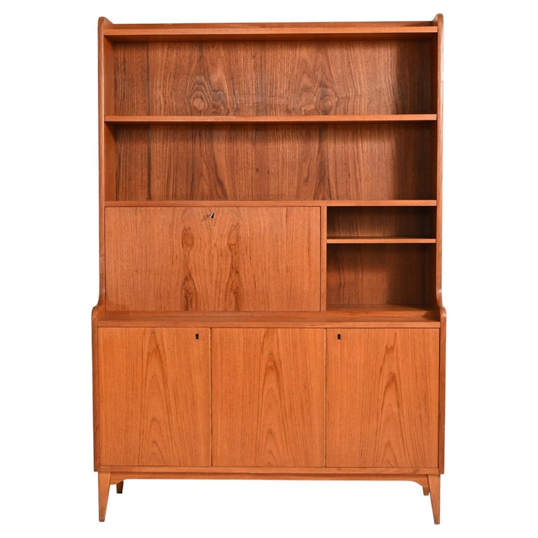 Scandinavian Teak Bookcase with Pull-Out Desk For Sale at 1stDibs