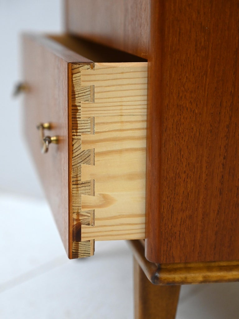 Scandinavian Teak Chest of Drawers and Metal Handles For Sale at 1stDibs