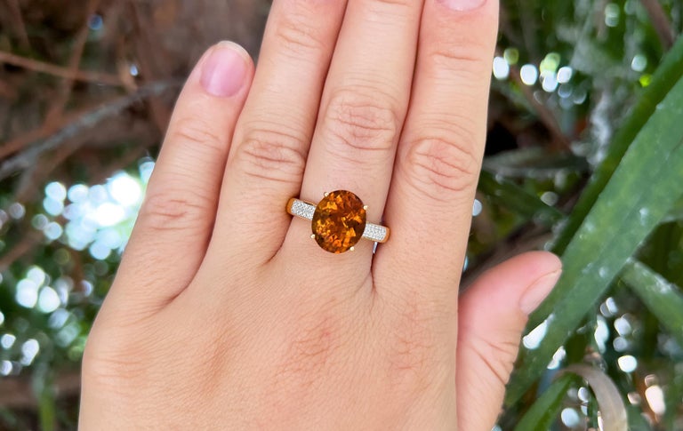 Scapolite Ring 4.15 Carat with Diamonds 14K Yellow Gold For Sale at 1stDibs