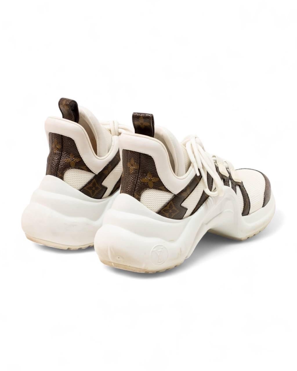 Scarpe Louis Vuitton Sneakers Archlight Bianco For Sale at 1stDibs