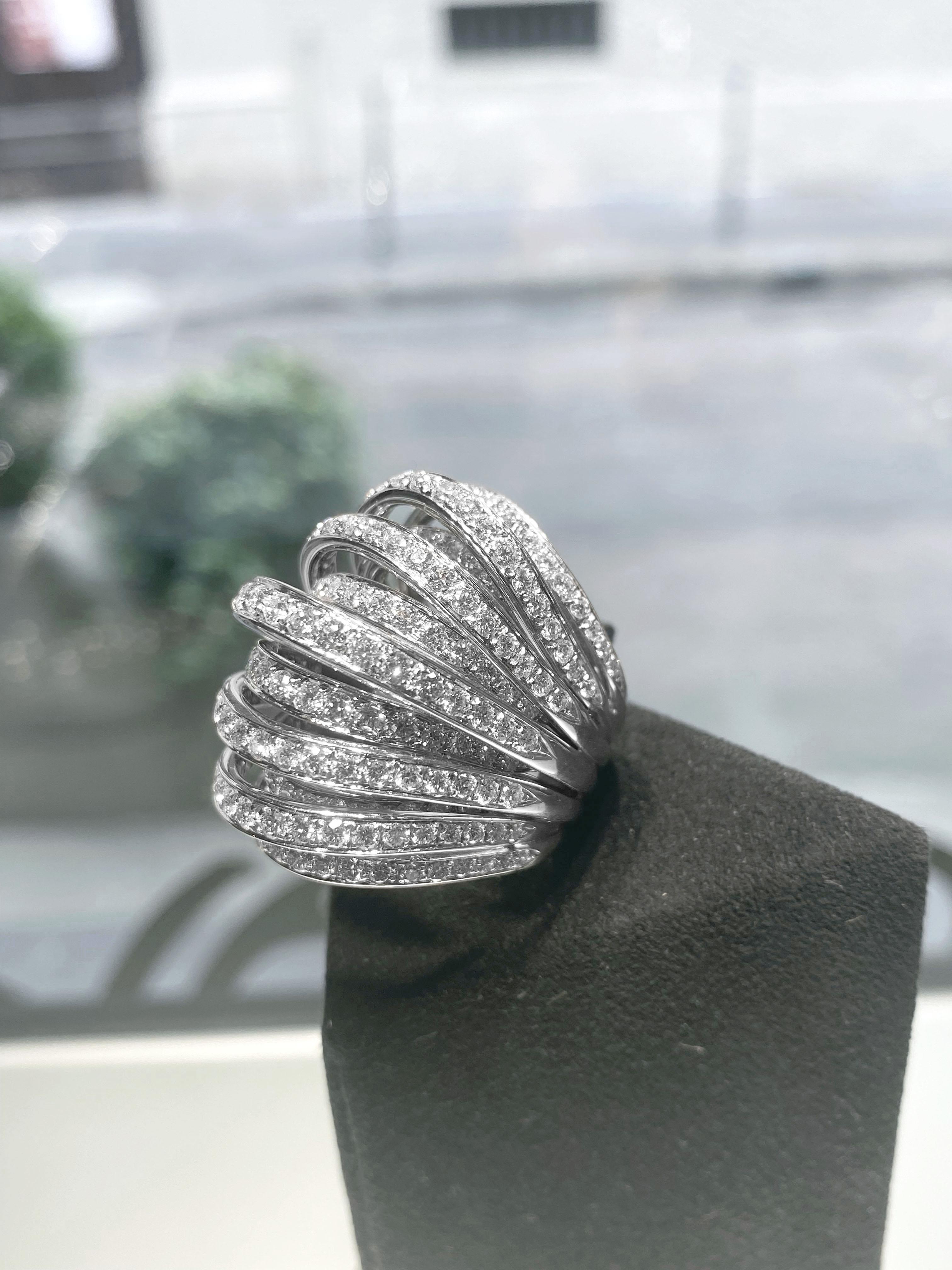 SCAVIA Ring Iris Stunning White Gold Ring with Diamond Pavé For Sale at ...