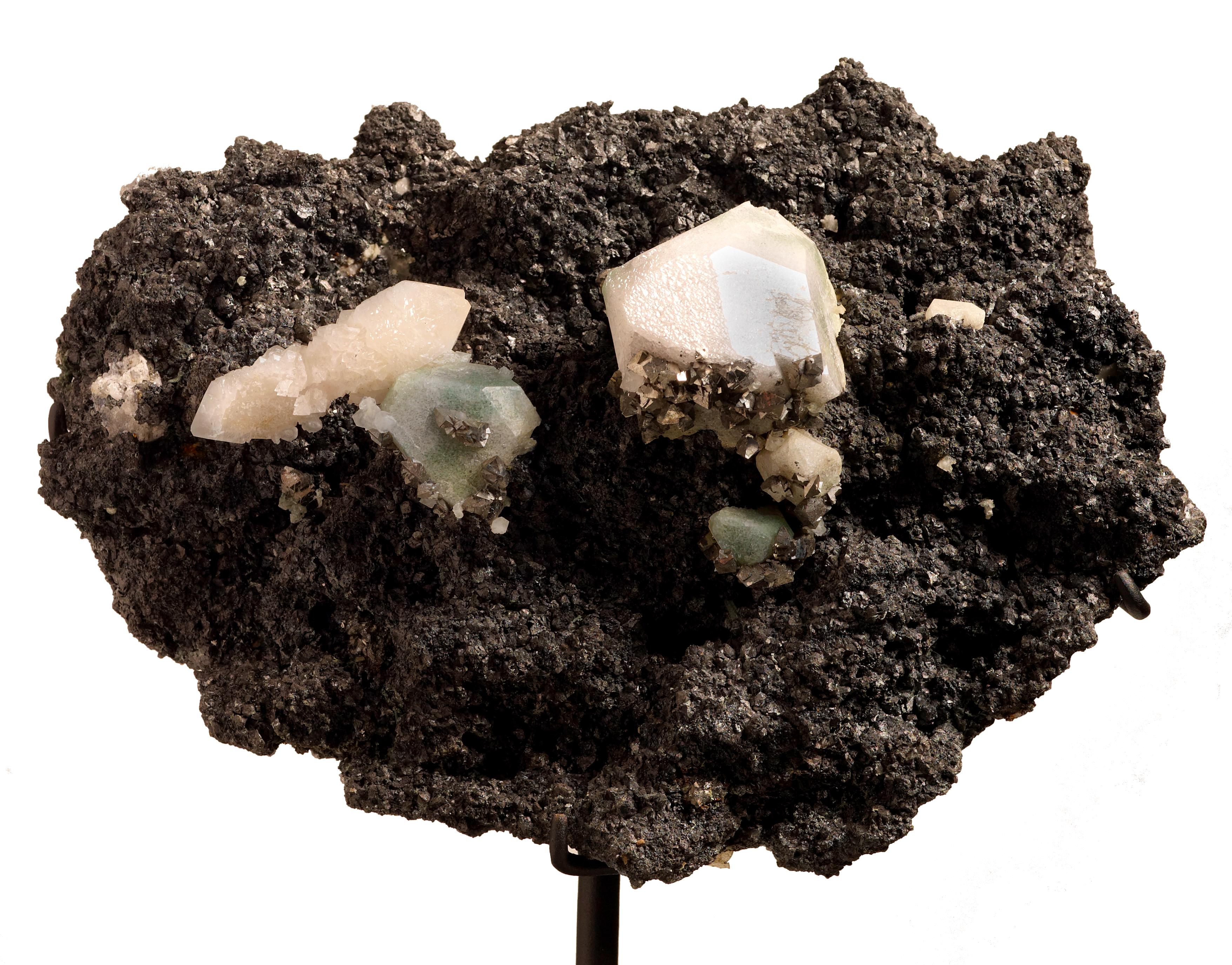 Scheelite with arsenopyrite and biterminated quartz, Inner Mongolia ...