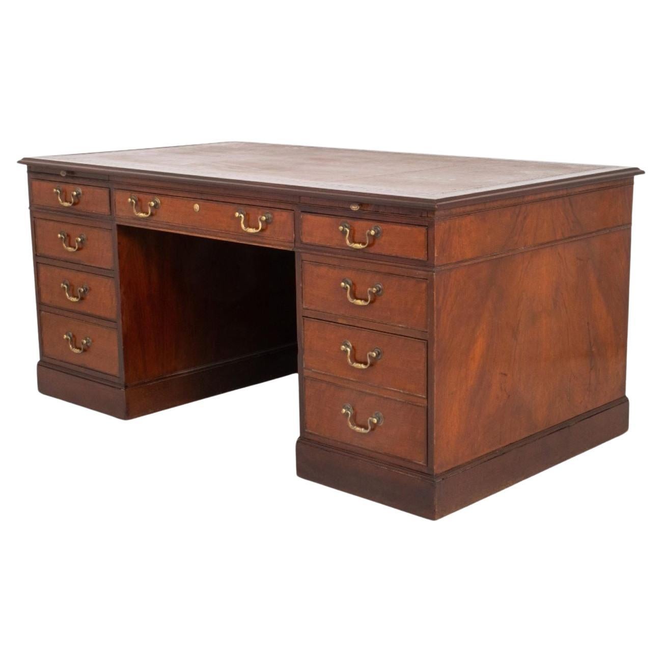 Schmieg and Kotzian Mahogany and Leather Topped Desk at 1stDibs