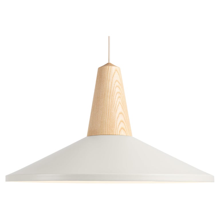 Schneid Studio Eikon Shell White, Ash, Pendant Lamp For Sale at 1stDibs