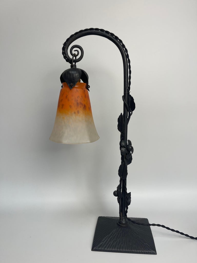 Schneider Art Deco Lamp, circa 1925 For Sale at 1stDibs