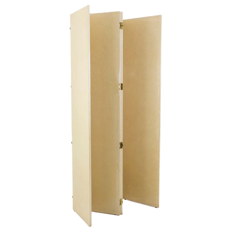 Screen in Cream Lacquer, Parchment Imitation, 20th Century at 1stDibs