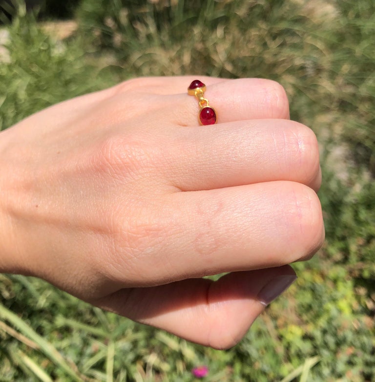 4.25 Carat Red Spinel Cabochon 22 Karat Gold Chain Ring at 1stDibs ...
