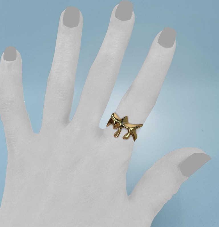 Sculpted and Modernist Chai Symbol Ring in Polished Yellow Gold For ...