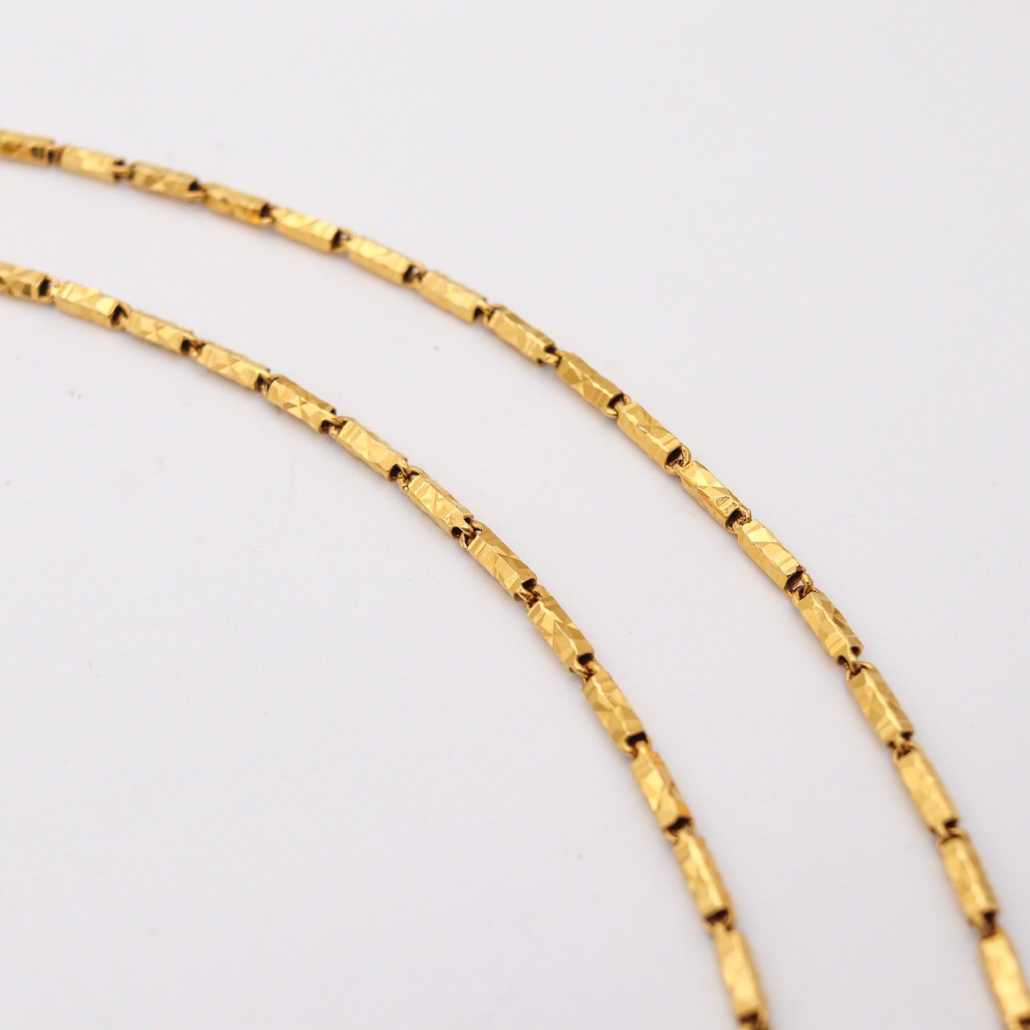 SCULPTED Long Necklace Chain In Solid Hammered 22Kt Yellow Gold For ...