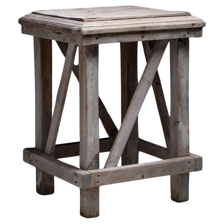 Sculptors Stand, France circa 1880 For Sale at 1stDibs