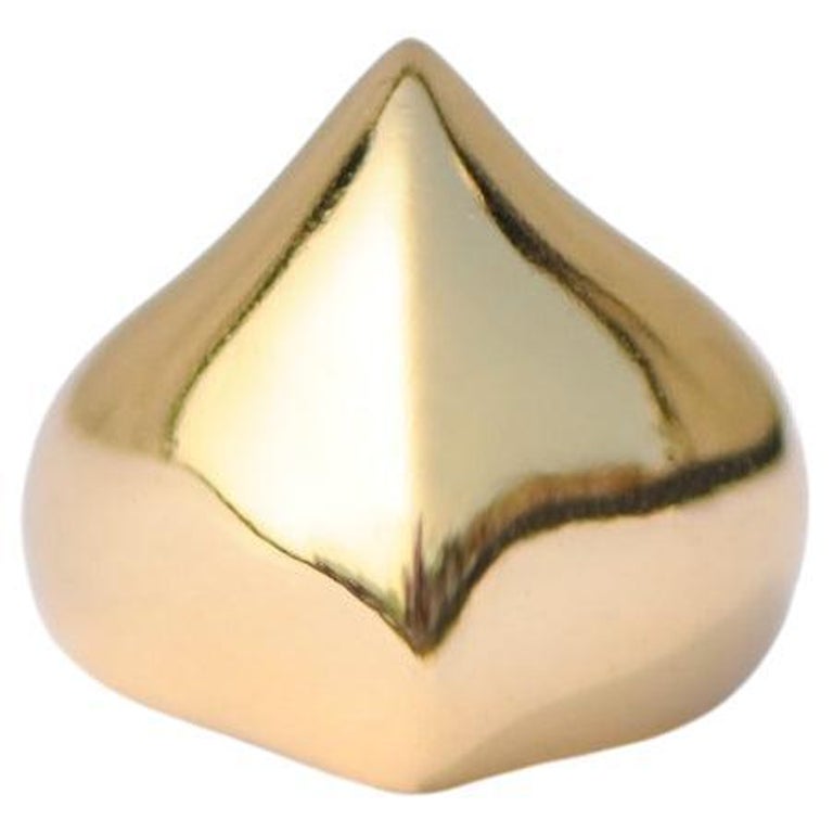 Customizable Sculptural 18K Gold Signet Pinky Ring For Sale at 1stDibs