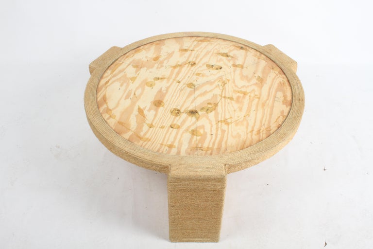 Sculptural 1970s Jute Rope Wrapped Round Coffee Table with Bronze ...