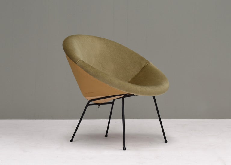 Sculptural Circle Chair in Original Mohair Velvet and Black Metal Base ...