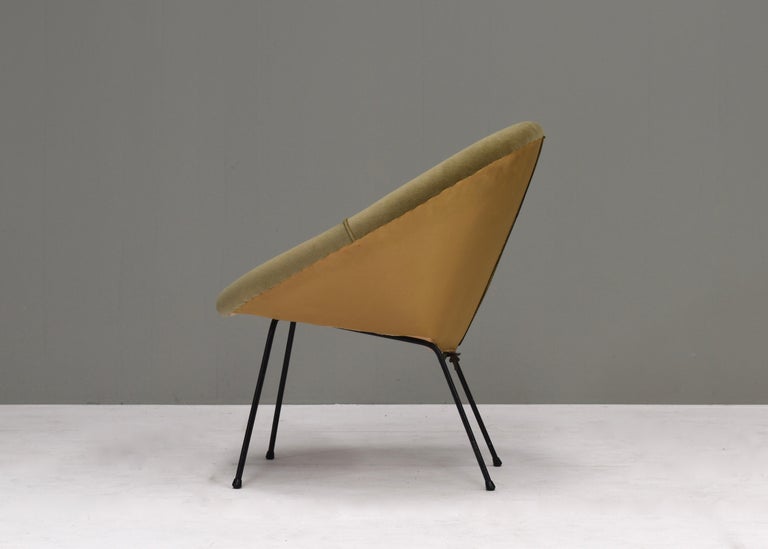 Sculptural Circle Chair in Original Mohair Velvet and Black Metal Base ...