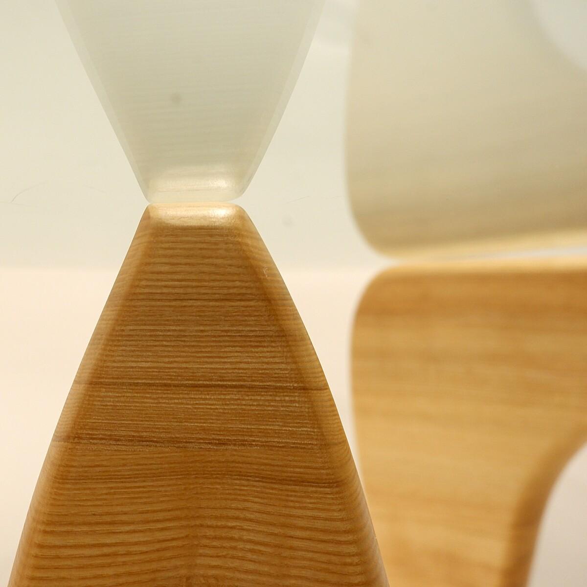 Sculptural coffee table in the style of Isamu Noguchi For Sale at 1stDibs