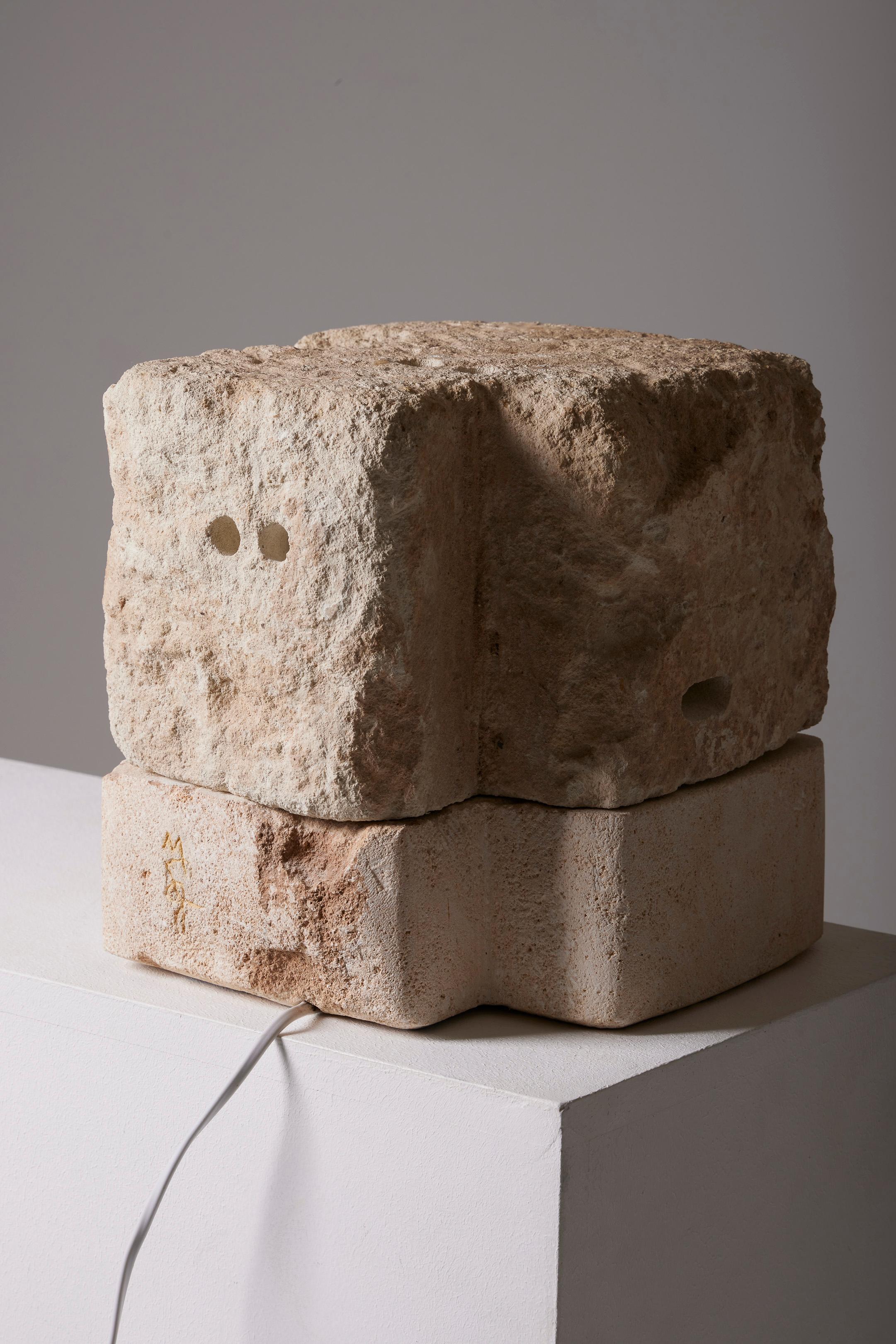 Sculptural lamp in limestone For Sale at 1stDibs