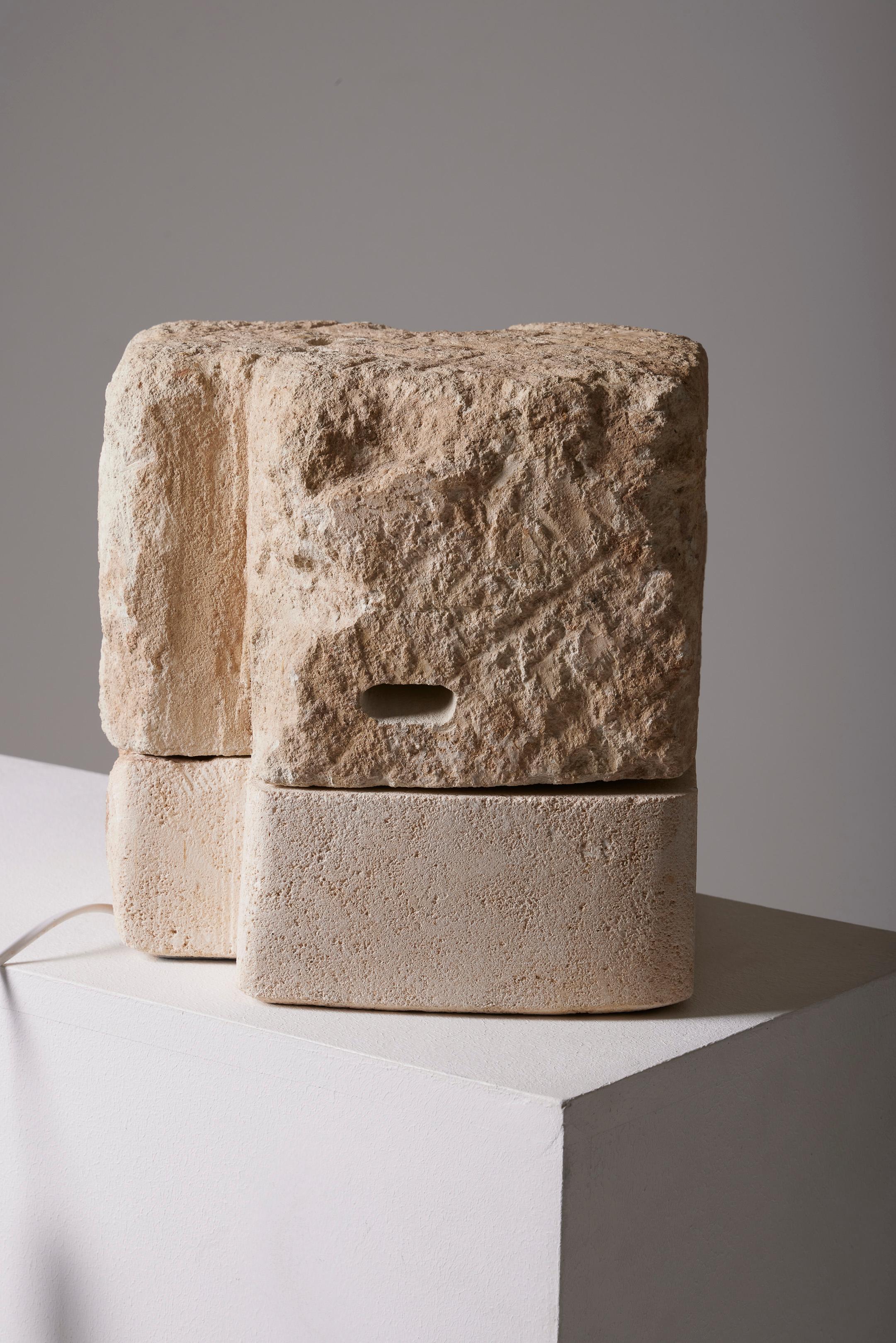 Sculptural lamp in limestone For Sale at 1stDibs