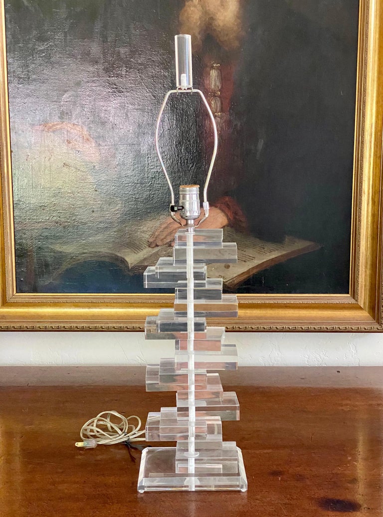 Sculptural Mid Century Stacked Lucite Table Lamp with Matching Lucite ...