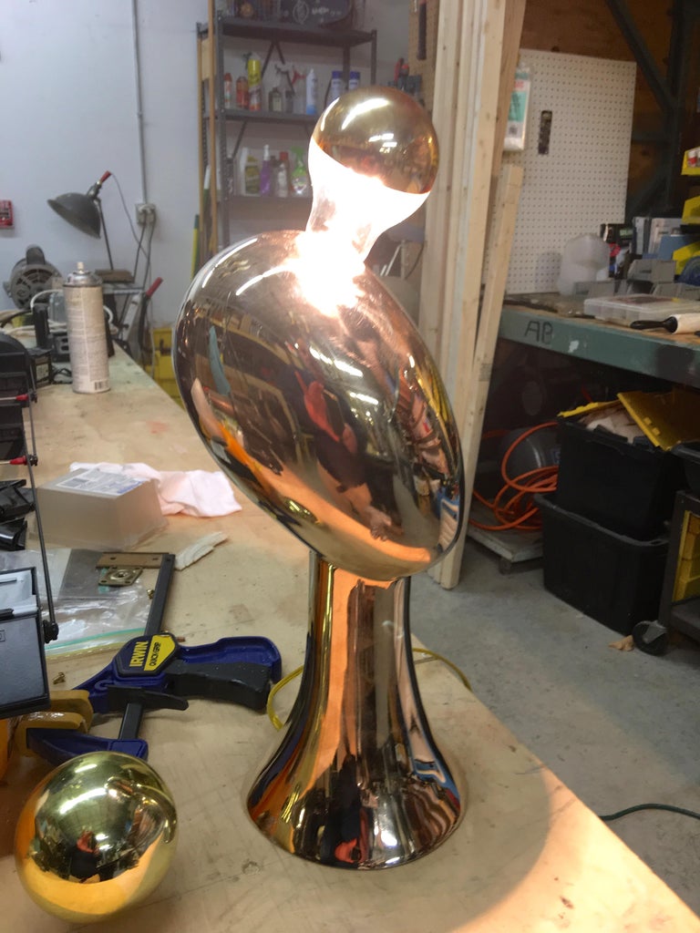 Abstract Bust Lamp in Polished Bronze For Sale at 1stDibs