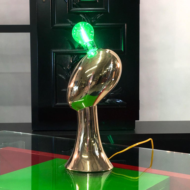 Abstract Bust Lamp in Polished Bronze For Sale at 1stDibs