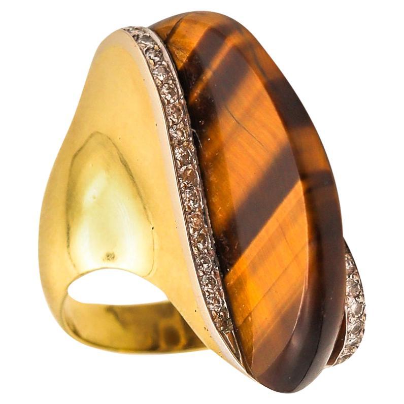 Sculptural Retro 1970 Cocktail Ring 18kt Gold with Diamonds and Tiger Eye Quartz For Sale at 1stDibs