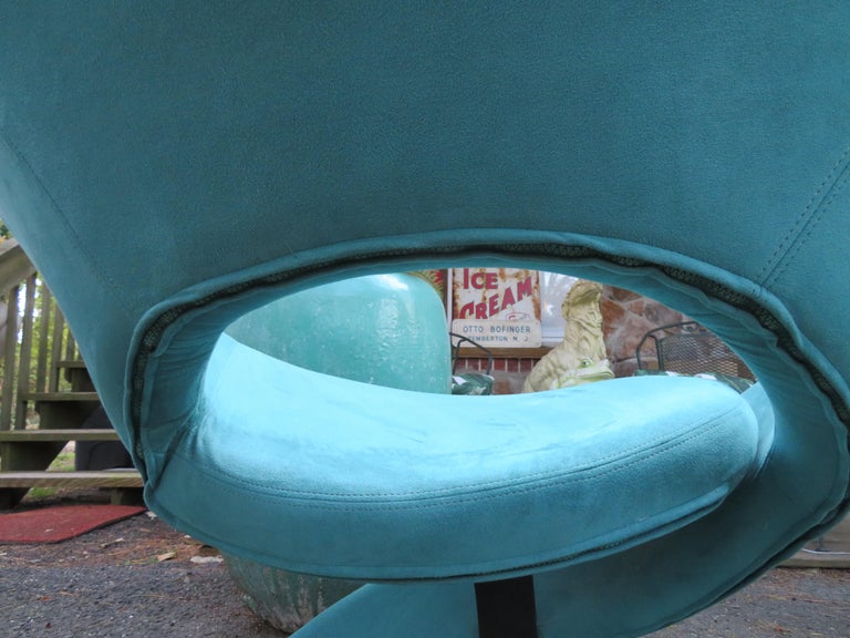 Sculptural Spiral Corkscrew Ribbon Lounge Chair Mid-Century Modern For ...