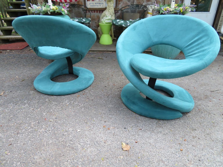 Sculptural Spiral Corkscrew Ribbon Lounge Chair Mid-Century Modern For ...