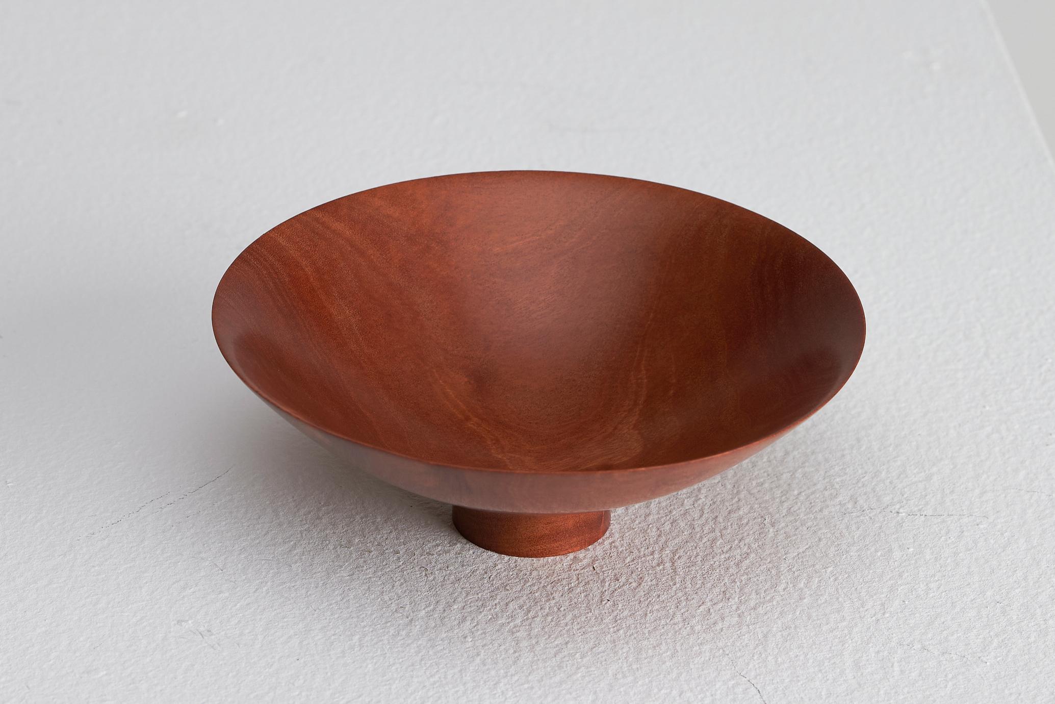 Sculptural Wooden Bowl by Master Craftsman Ray Key in Pink Ivory 1990s ...