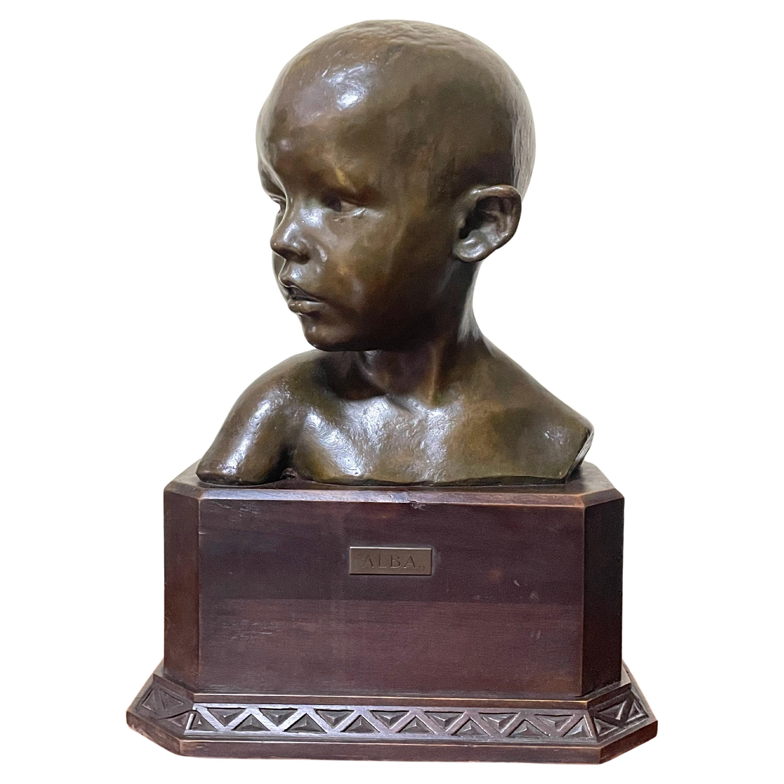 Bronze sculpture "BUSTO DI BAMBINA" by G. Piccioli, 1920, Italy For ...
