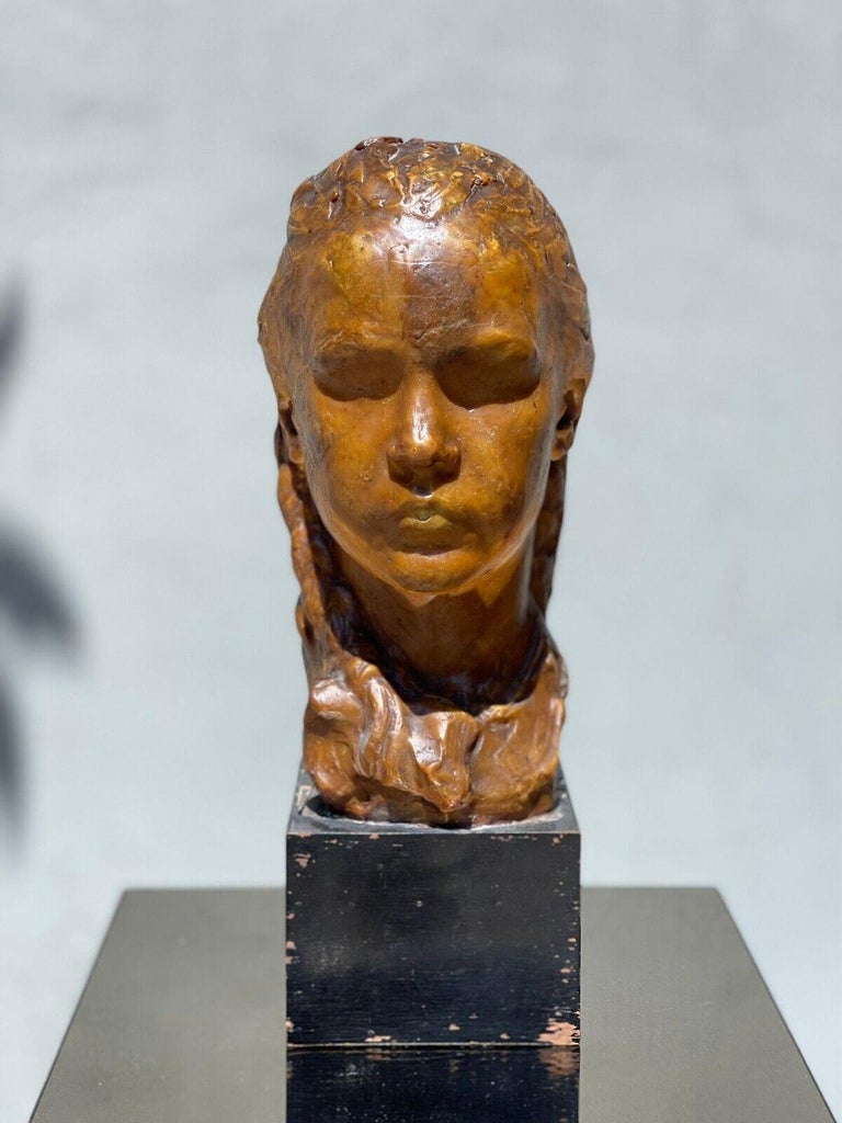 Scultura Volto Femminile in Cera Firmata Gramigna xx Secolo For Sale at ...