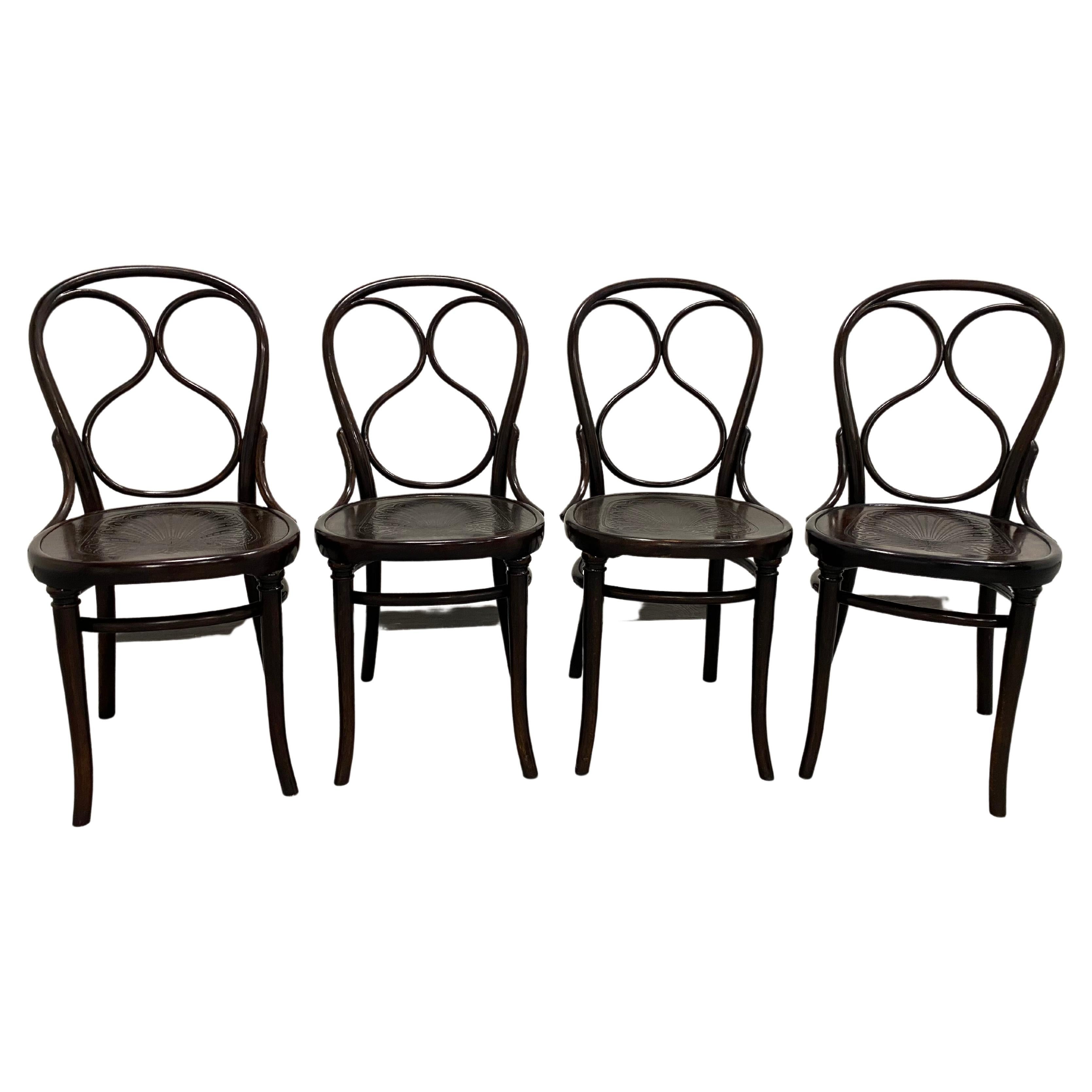 Classic Thonet No. 14 Chair For Sale at 1stDibs