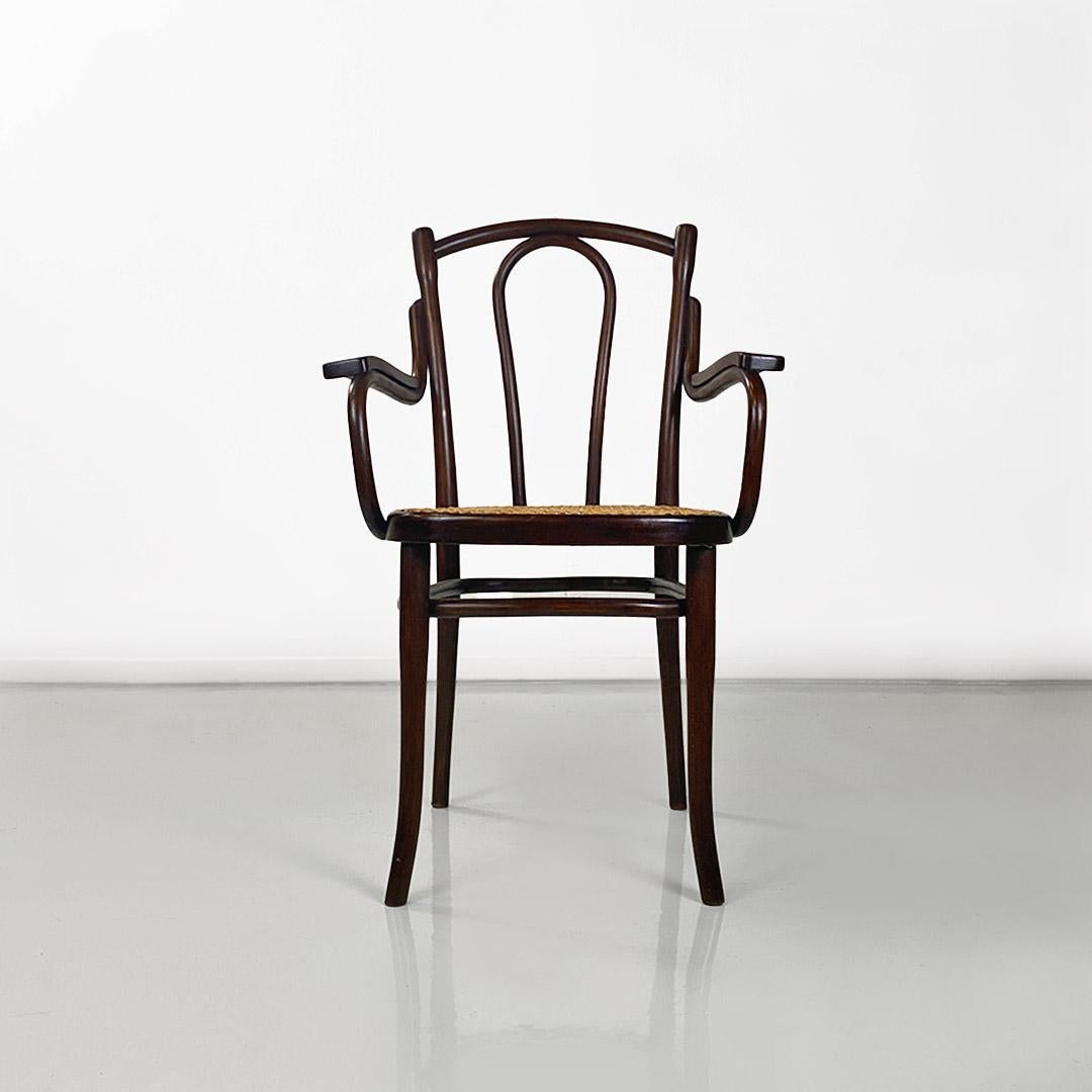 Thonet chair with arms made of wood and Vienna straw, Austria, early 1900s For Sale at 1stDibs