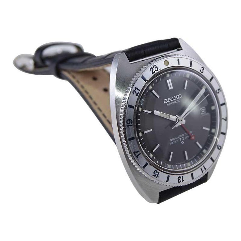 Seiko Stainless Steel Tonneau Shape with Original Dial from 1970 / 80's ...