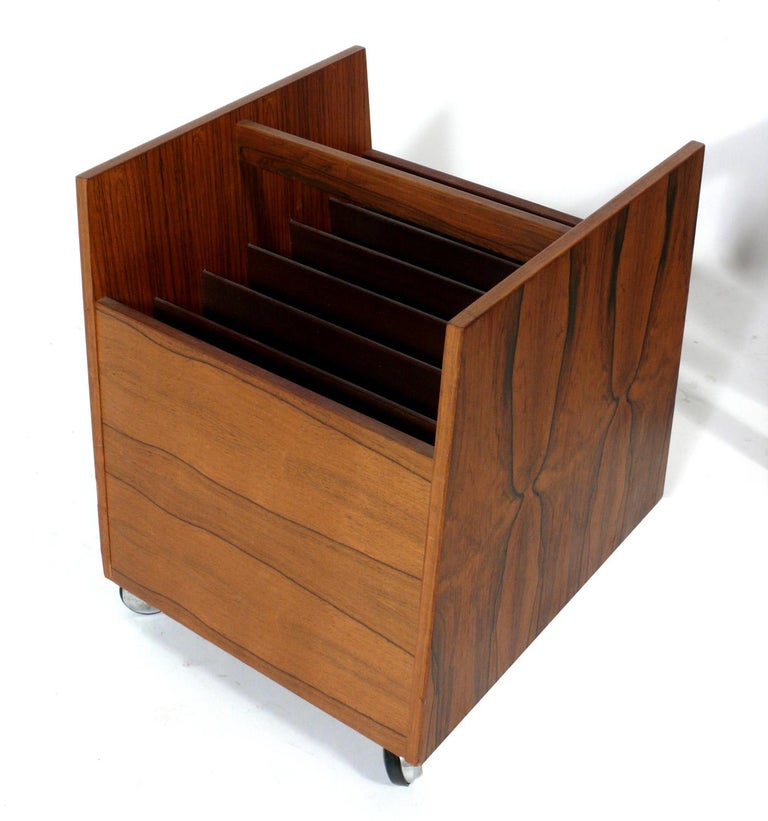 Selection of Mid-Century Modern Magazine Racks For Sale at 1stDibs