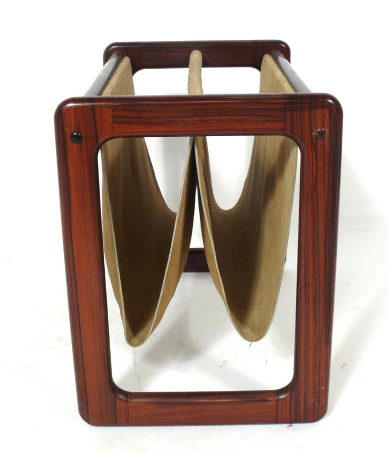 Selection of Mid-Century Modern Magazine Racks For Sale at 1stDibs