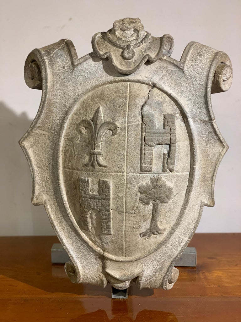 Serena Stone Heraldic Coat of Arms For Sale at 1stDibs