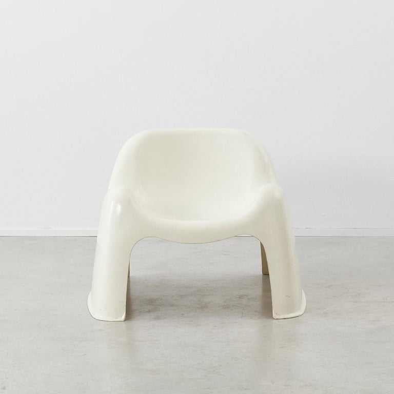 Sergio Mazza Toga Fibreglass Chair for Artemide, Italy, 1968 at 1stDibs ...