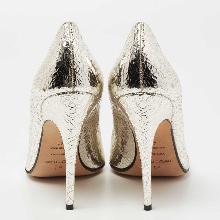 Sergio Rossi Silver Croc Embossed Leather Pumps Size 40 For Sale at 1stDibs