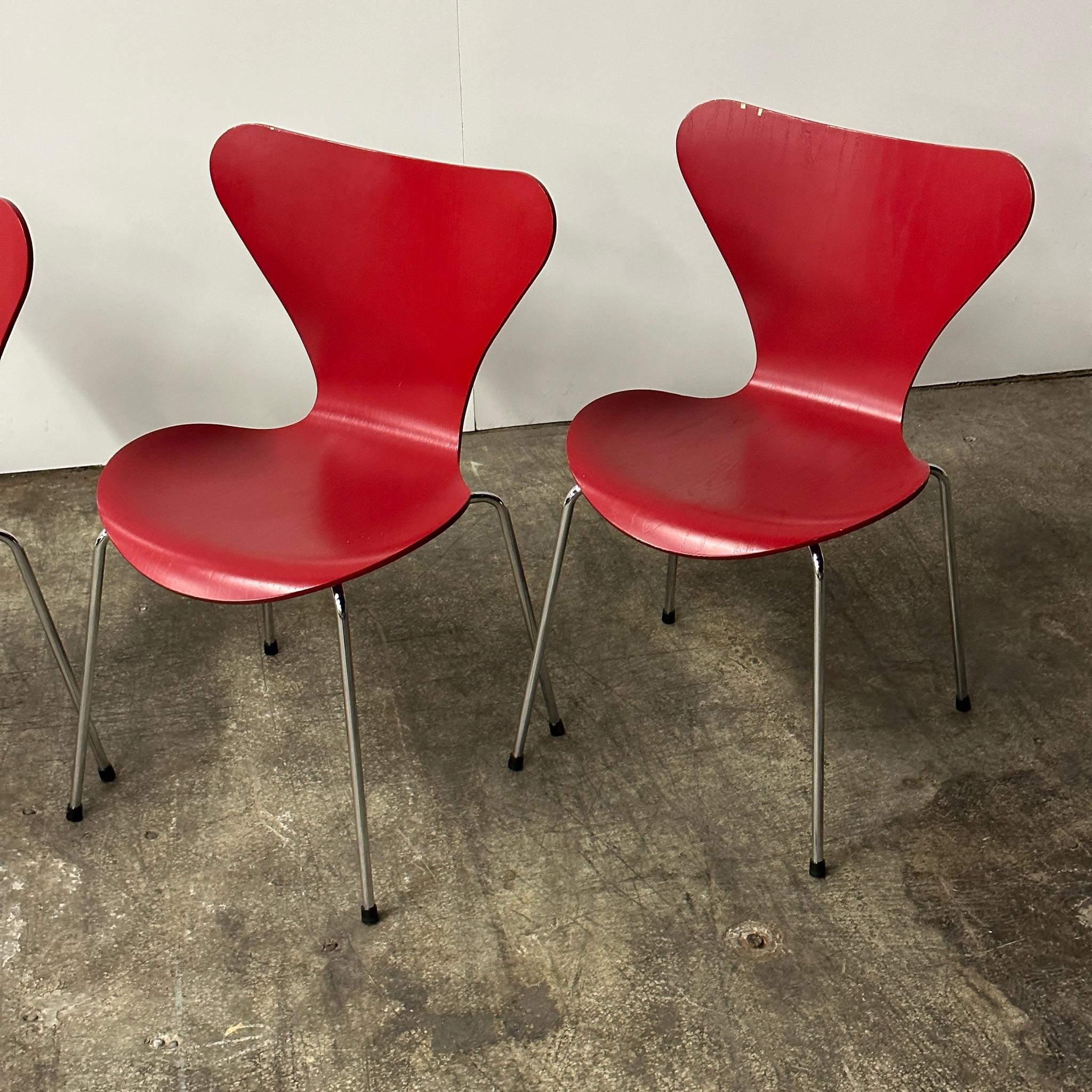 Series 7 Chairs by Arne Jacobsen for Fritz Hansen For Sale at 1stDibs