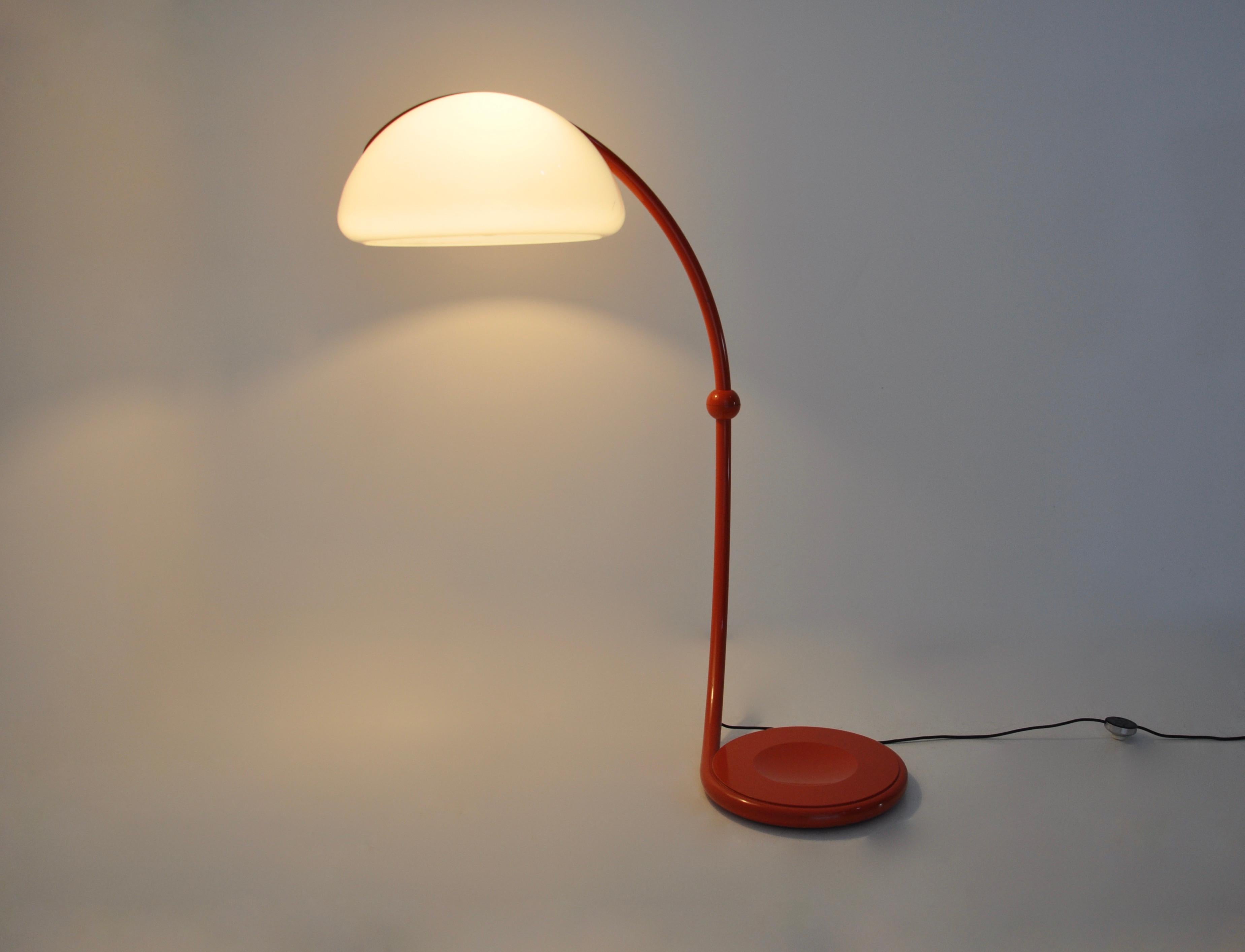 Serpente Floor Lamp by Elio Martinelli for Martinelli Luce, 1960s For ...