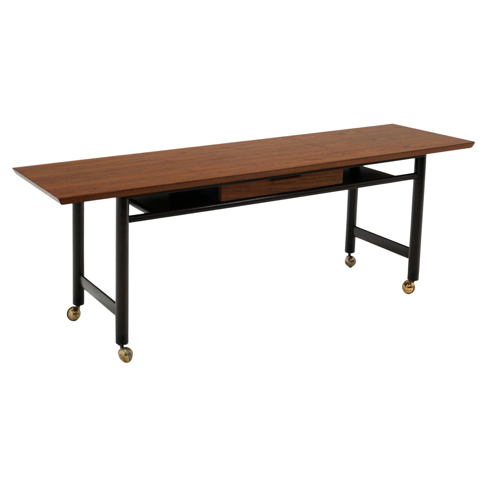 Antique and Vintage Serving Tables - 1,502 For Sale at 1stDibs ...