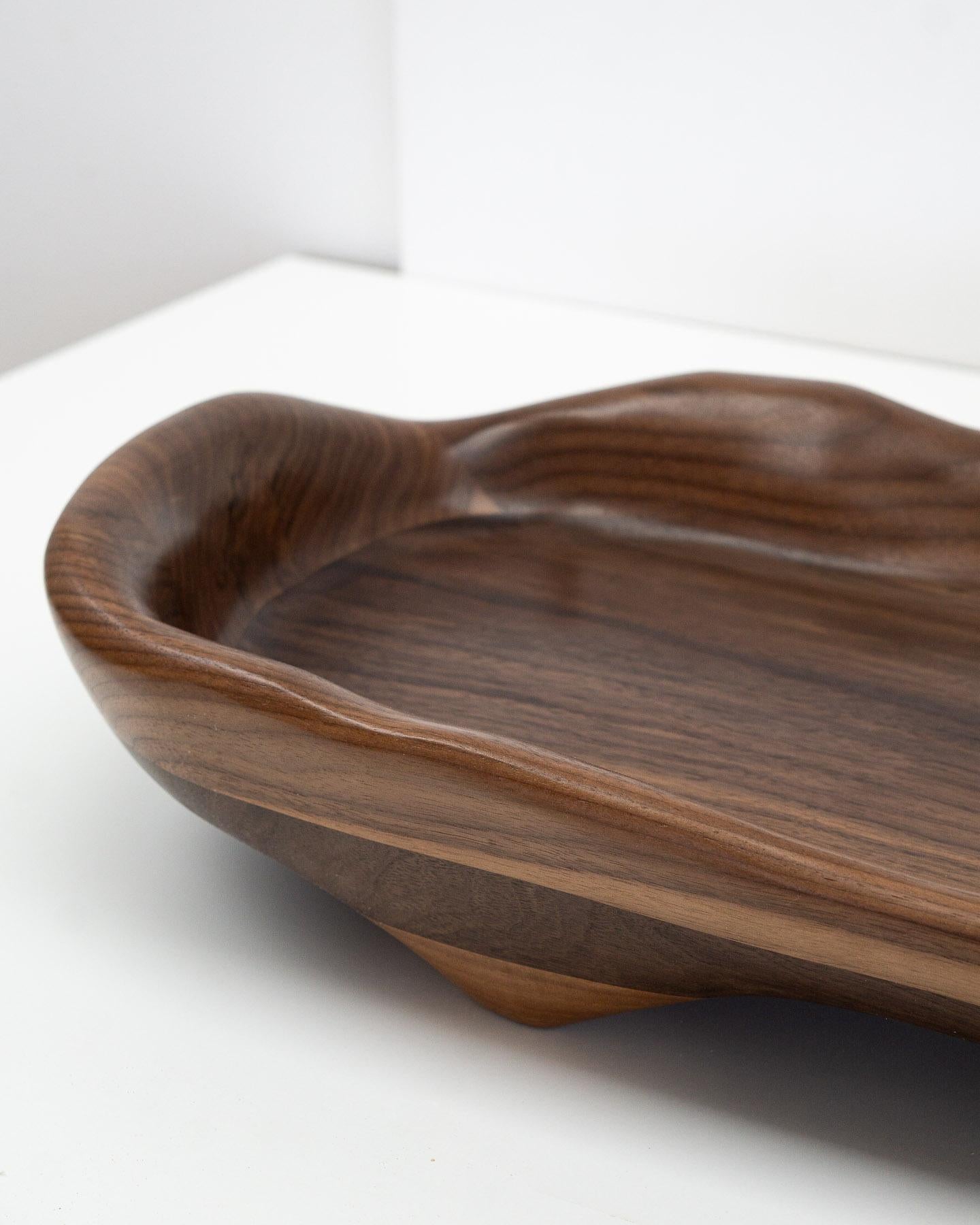 Serving Tray in Walnut Wood Organic Shaped For Sale at 1stDibs