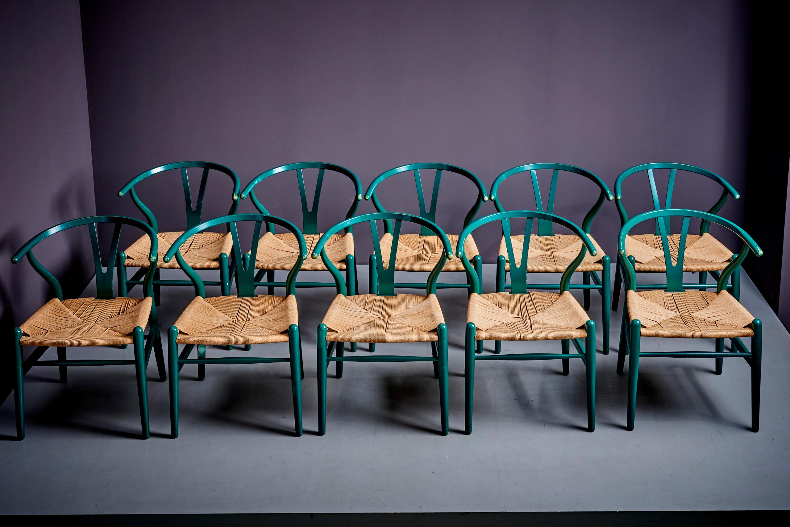 Set of 10 Hans Wegner Wishbone Chairs in Green Lacquer for Carl Hansen ...