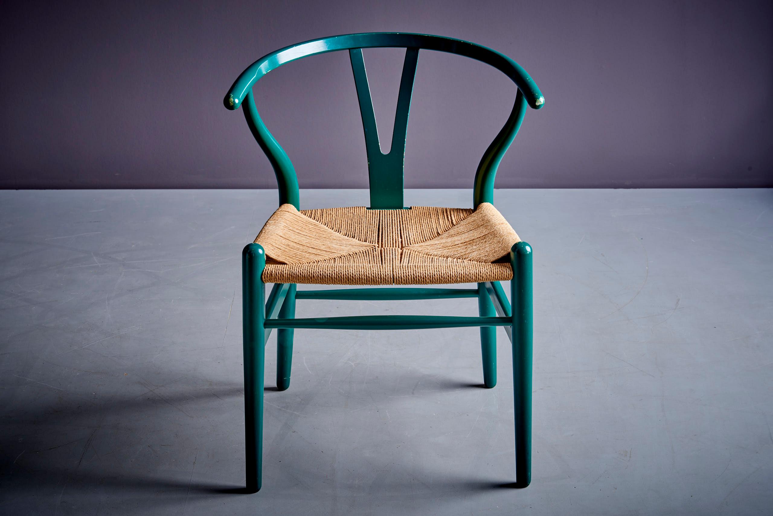 Set of 10 Hans Wegner Wishbone Chairs in Green Lacquer for Carl Hansen ...