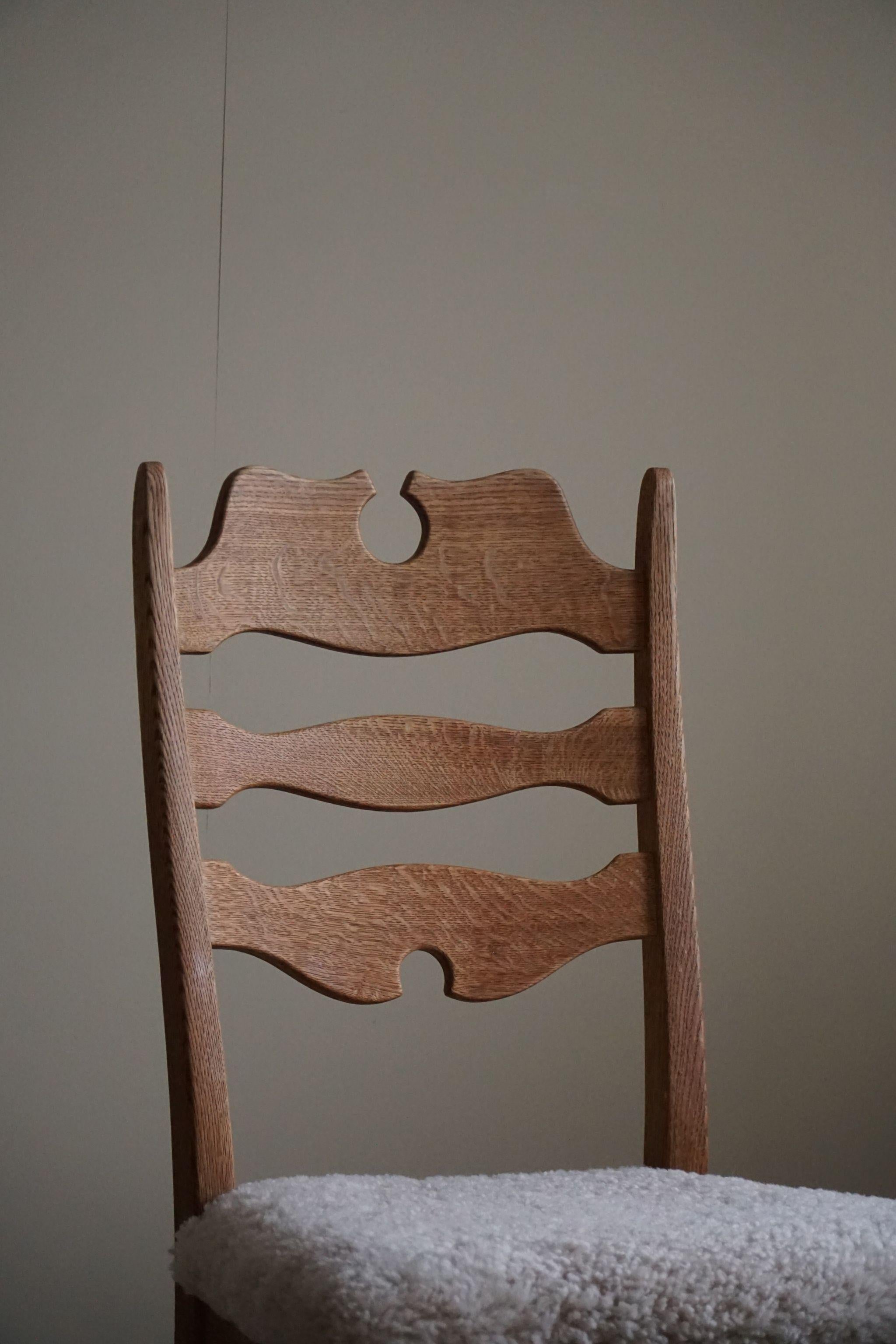Set of 10 "Razorblade" Chairs in Oak and Lambswool, Henning Kjærnulf ...